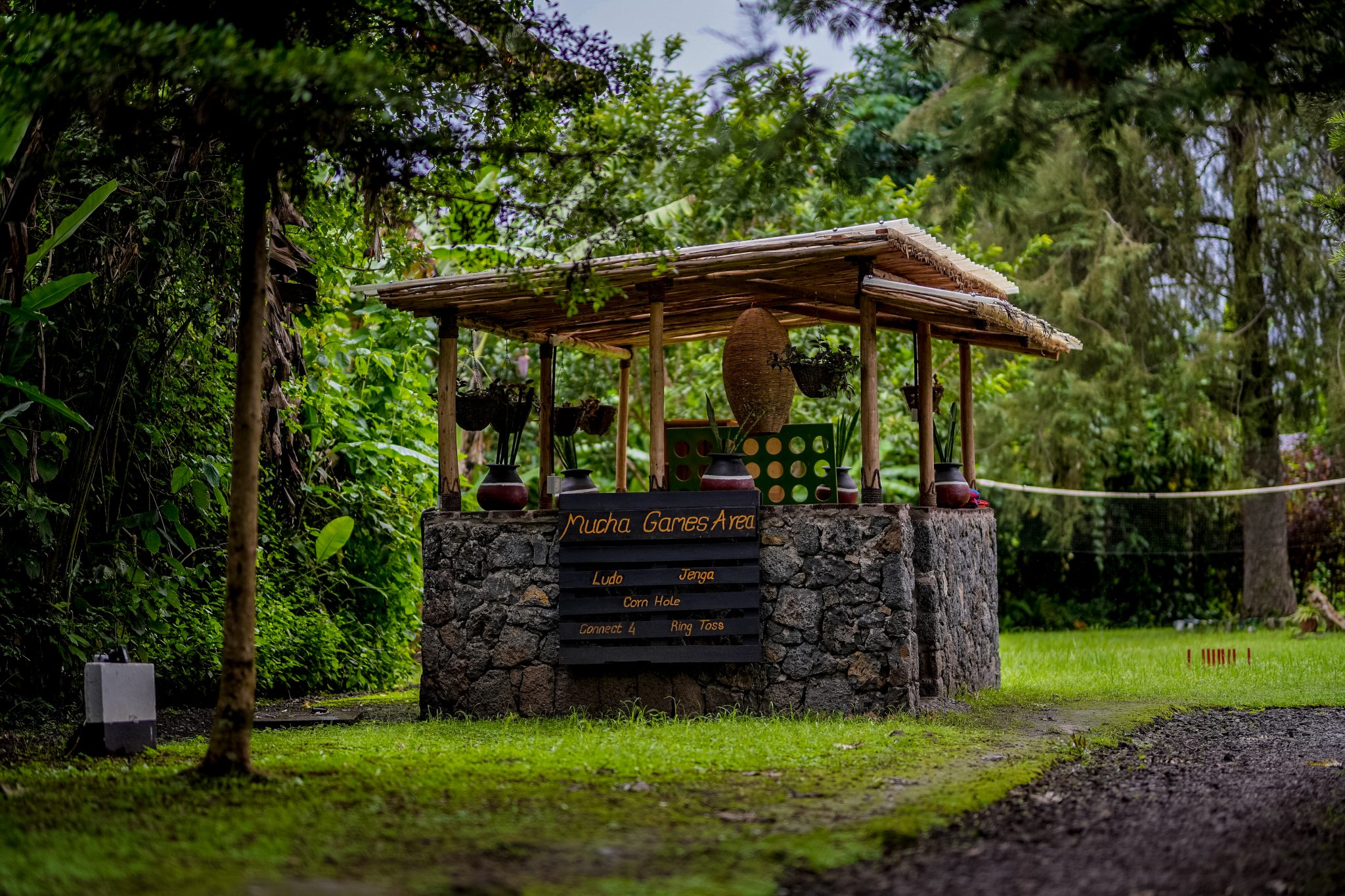 Home - Mucha Riverside Lodges